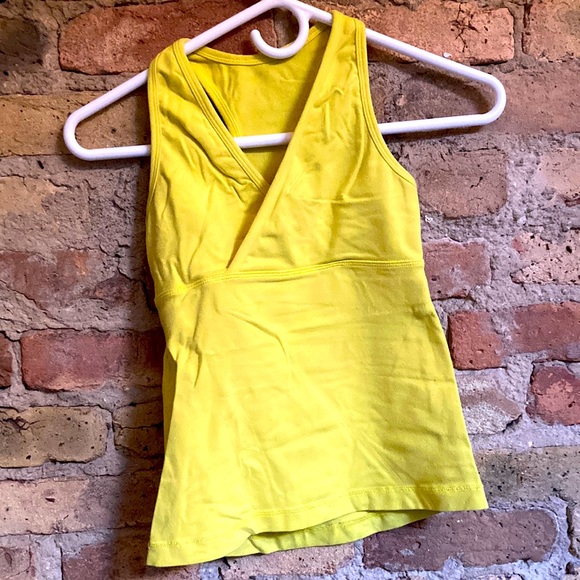 lululemon athletica | Tops | Vintage Lululemon Original Lemon Cross ...